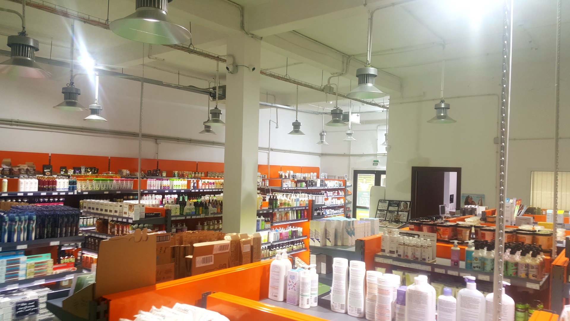 Afacere de vanzare - Firma distributie si comert (11 ani) CA>600000 ...