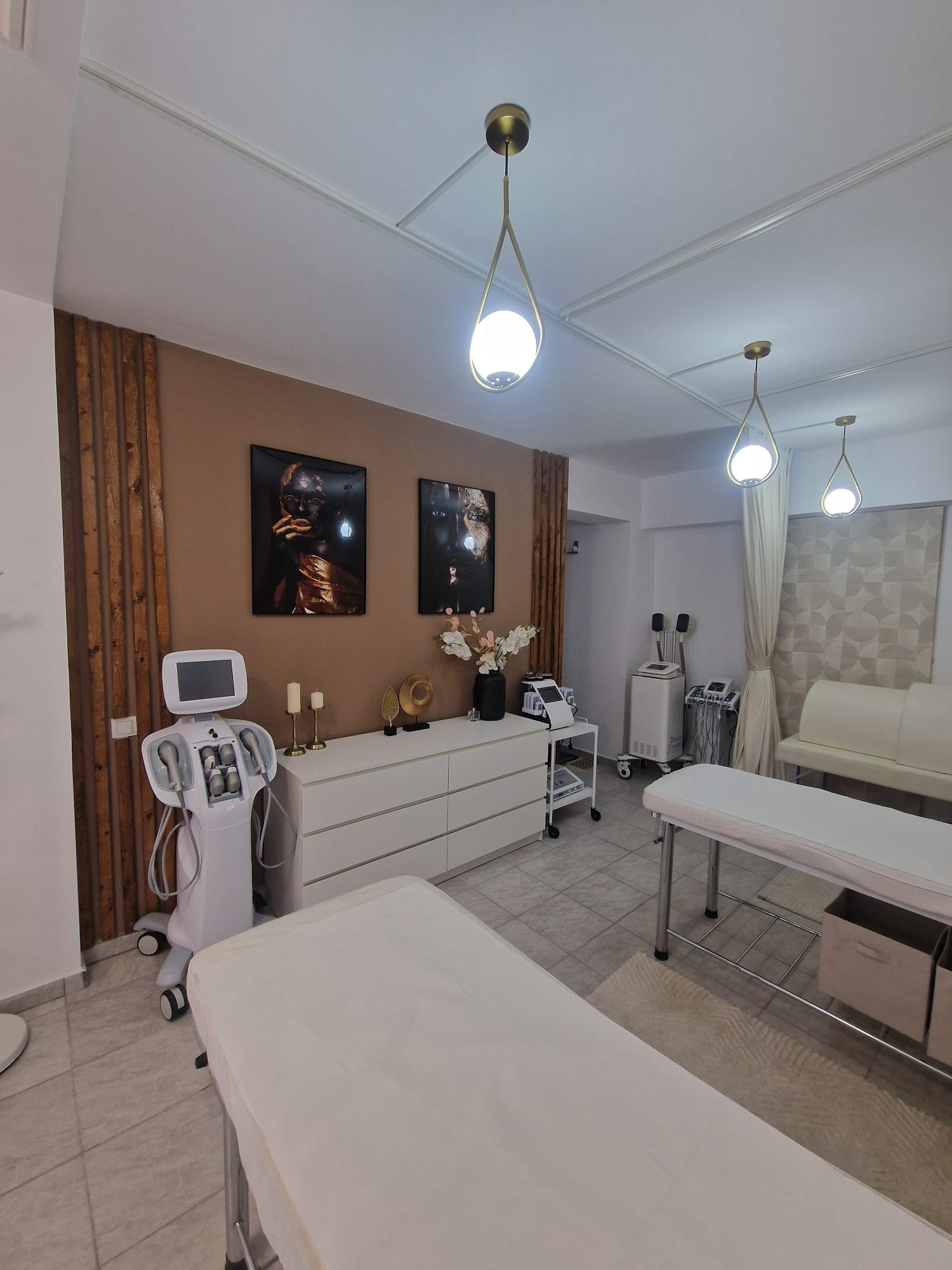 Afacere de vanzare - AFACERE BEAUTY LA CHEIE | PiataAfacerilor.ro